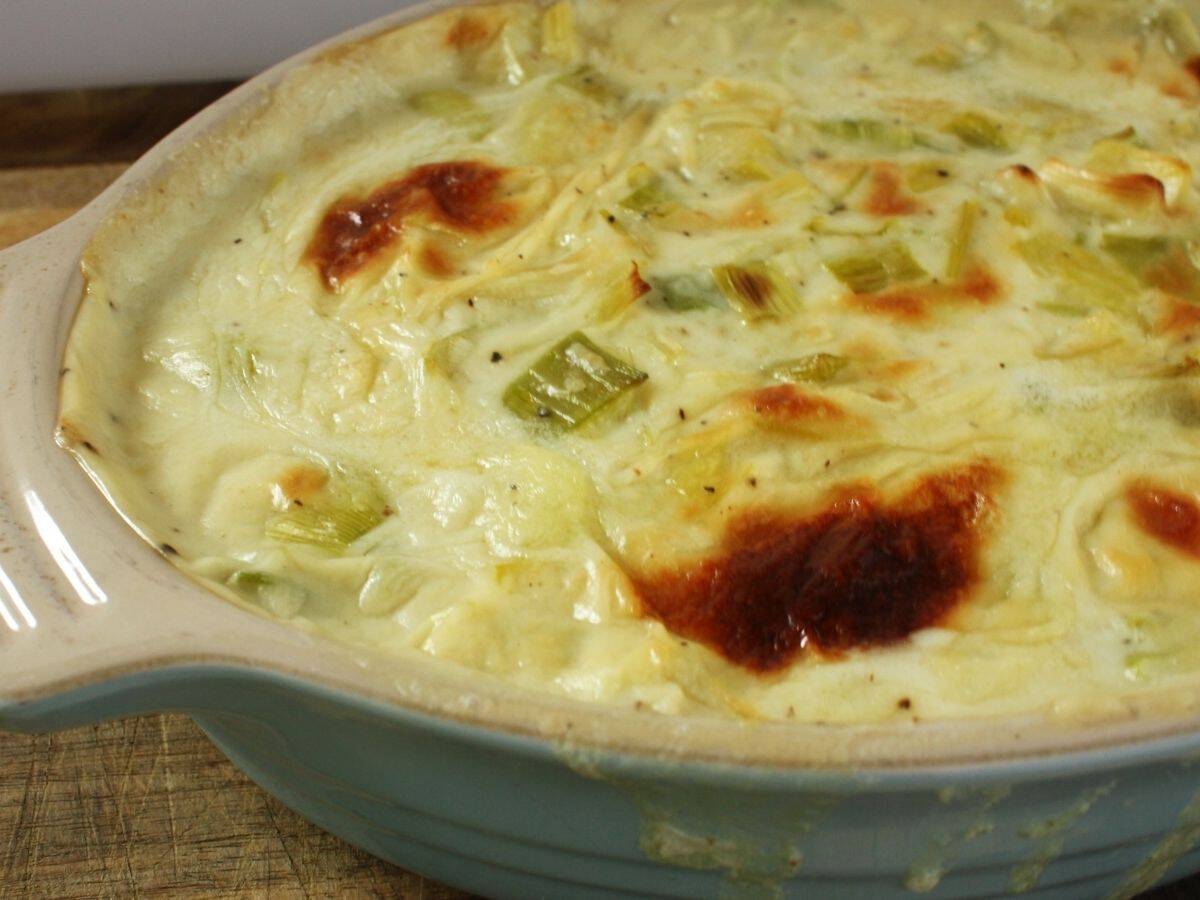 Easy creamy baked leeks in a white sauce - Gemma & Company